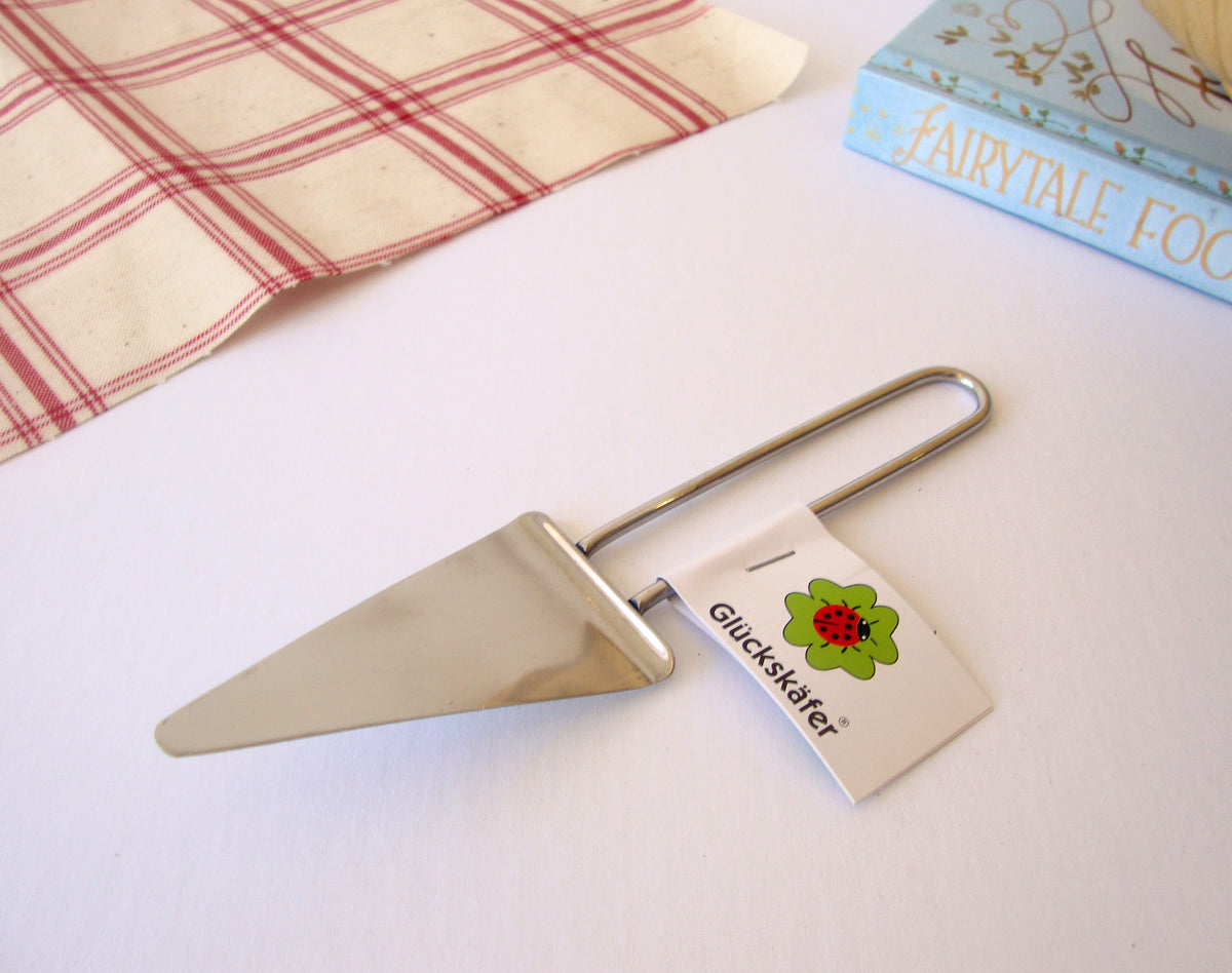 Little cake server– Cottontails Baby